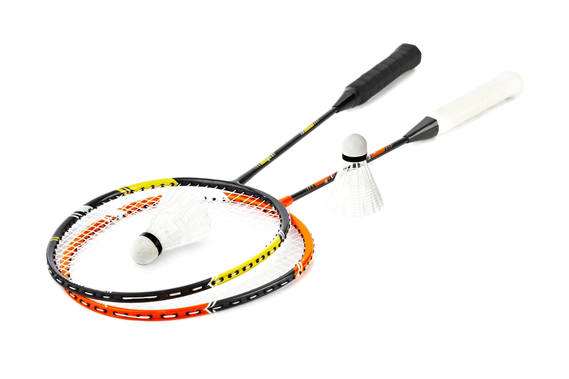 Tak Boleh Asal Pilih, Begini Cara Memilih Raket Badminton yang Benar!